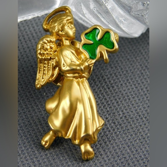 Vintage | Jewelry | Vintage Avon Angel With Shamrock Pin Brooch 99s St ...